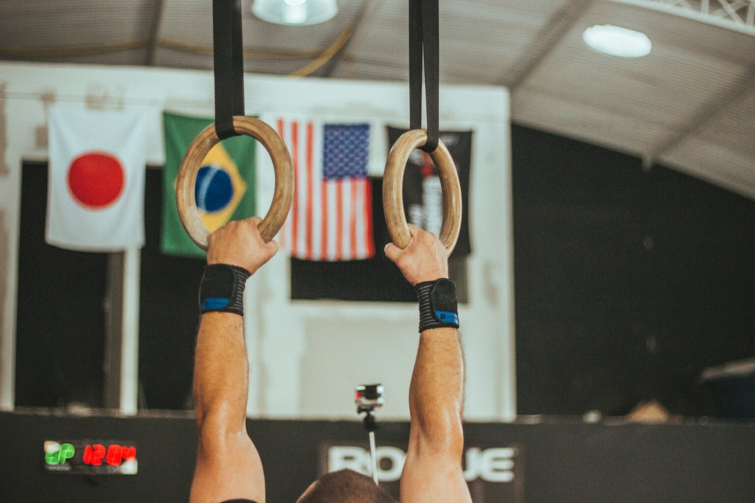 How to do Ring Muscle Ups - Strengthguides.com